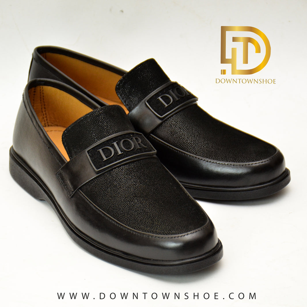 DOWNTOWN SHOE