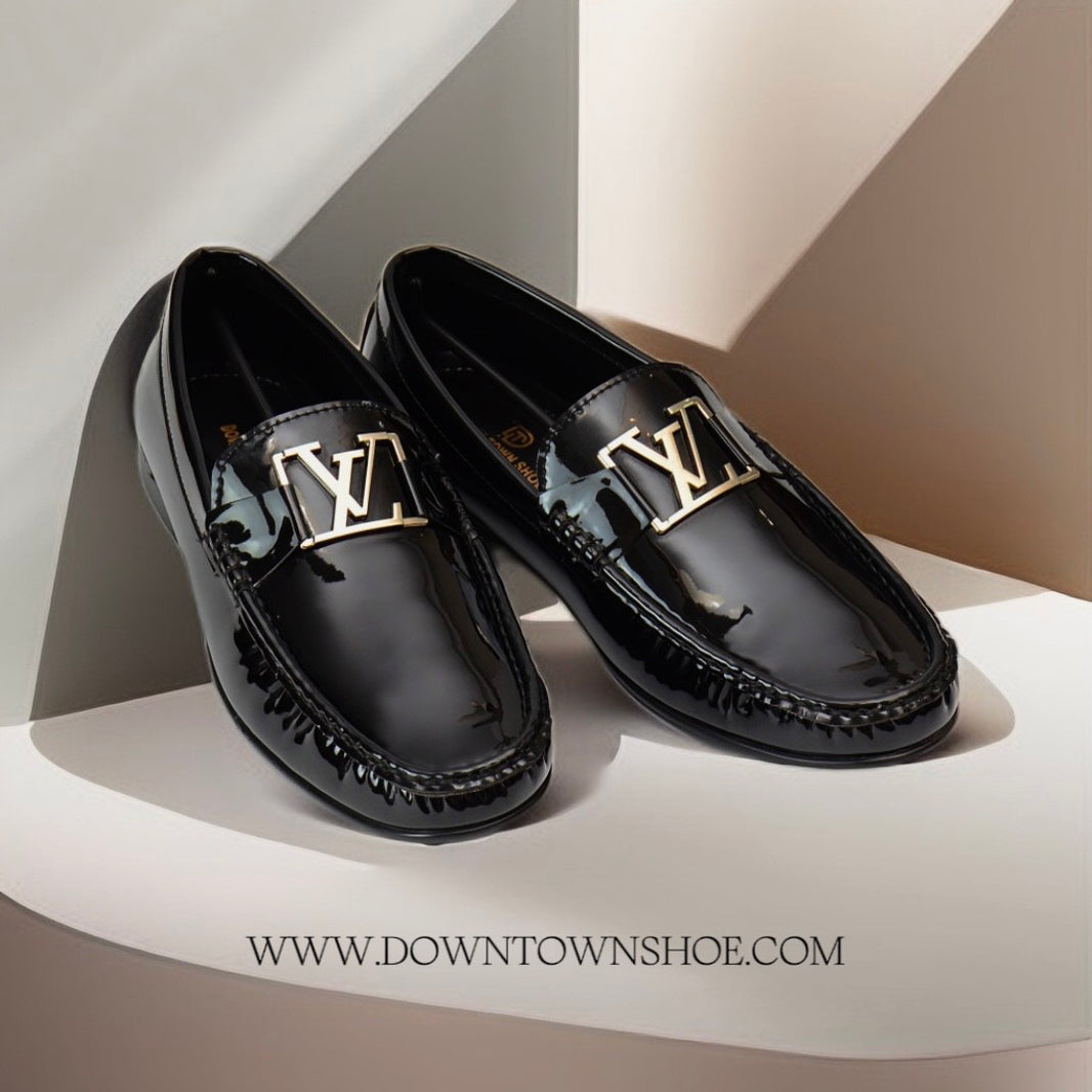 DOWNTOWN SHOE